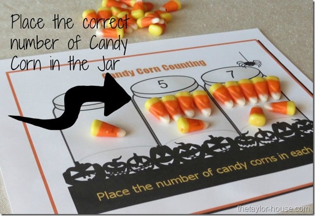 Halloween Kids Activity: Candy Corn Counting {FREE Printable} | The ...